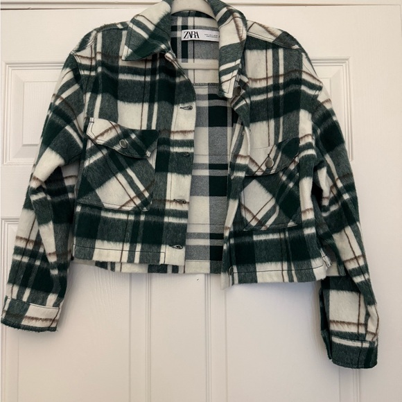 Zara | Jackets & Coats | Zara Womens Green Cream Plaid Shacket Gently ...